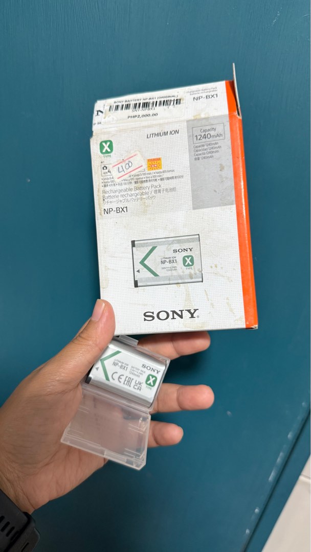 Sony camera battery, Mobile Phones & Gadgets, Other Gadgets on Carousell