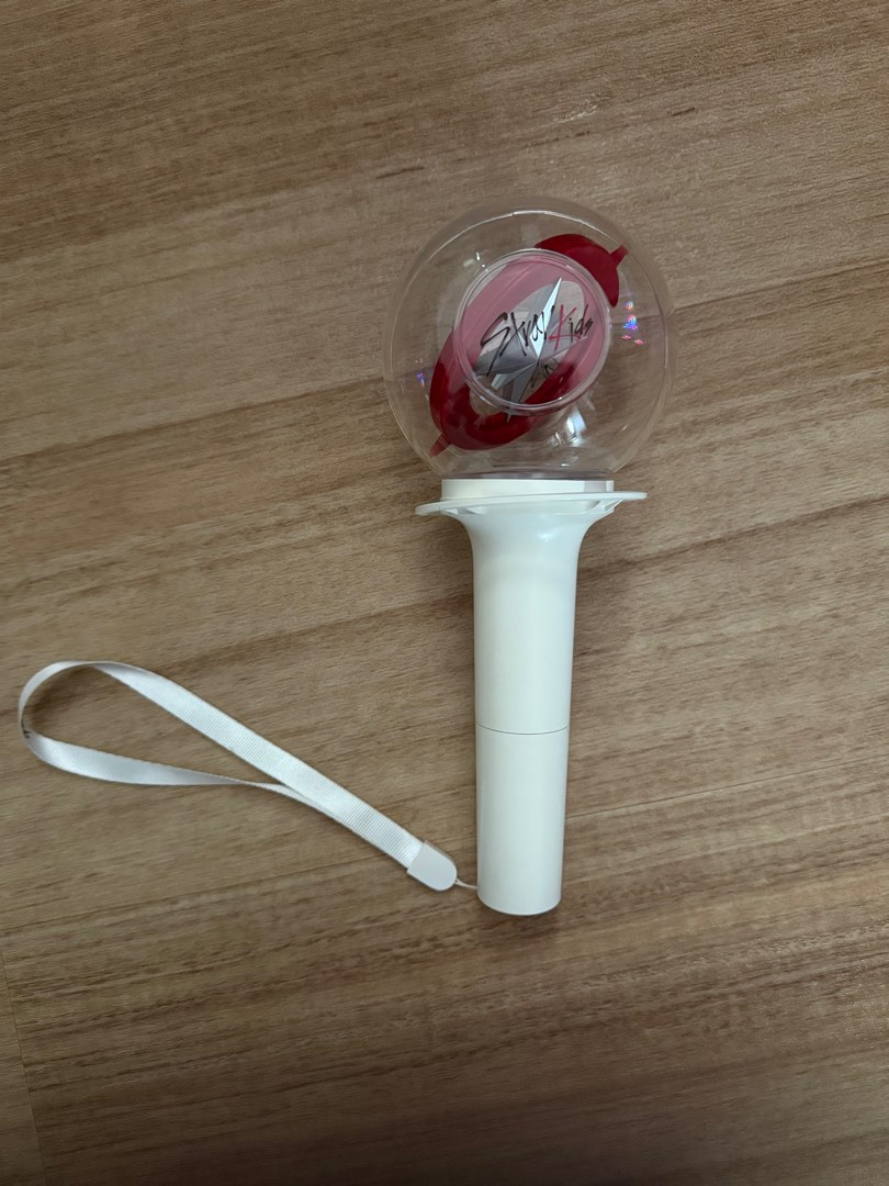 stray kids skz lightstick, Hobbies & Toys, Memorabilia & Collectibles ...
