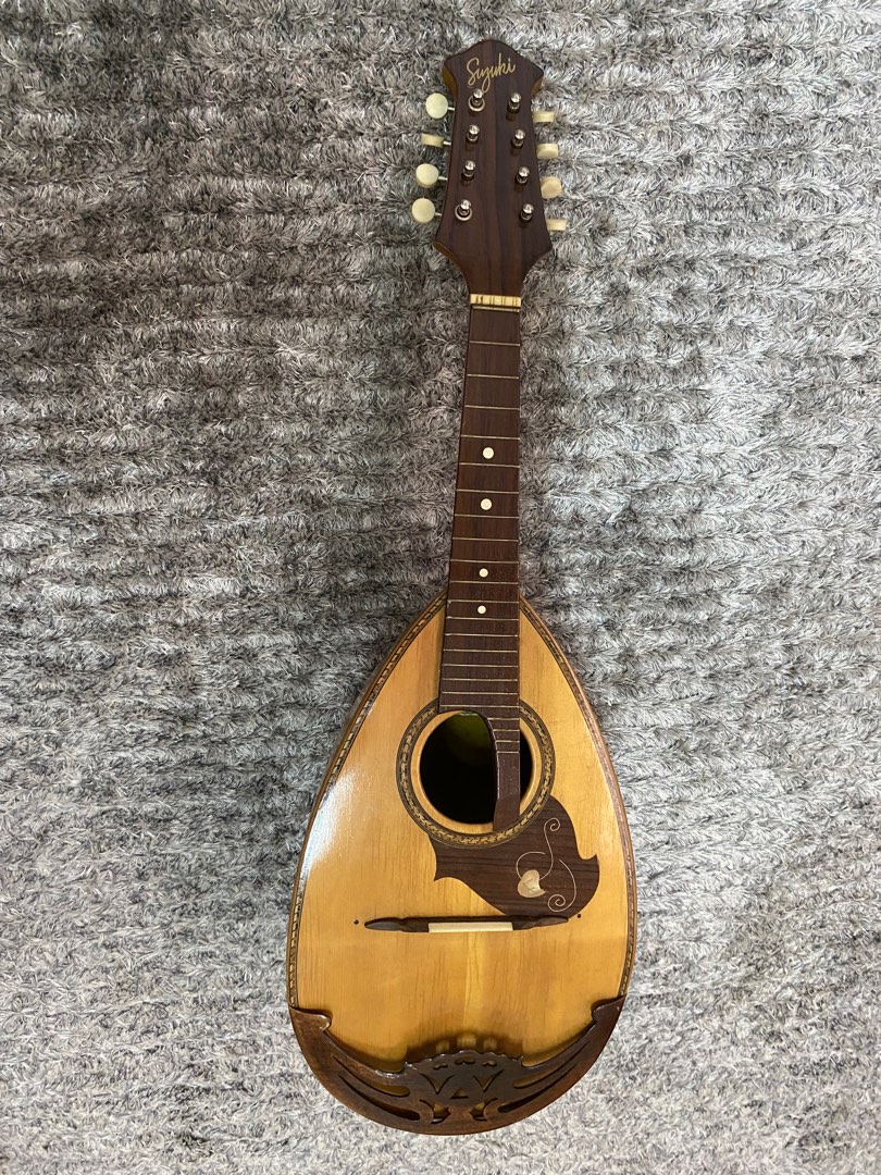 Suzuki Mandolin (Nagoya Japan), Hobbies & Toys, Music & Media, Musical ...
