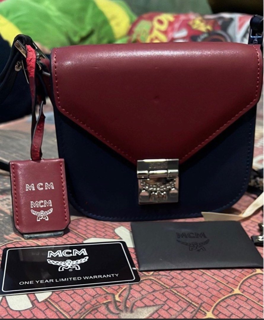 Tas Sling Bag MCM (ada defect), Fesyen Wanita, Tas & Dompet di Carousell