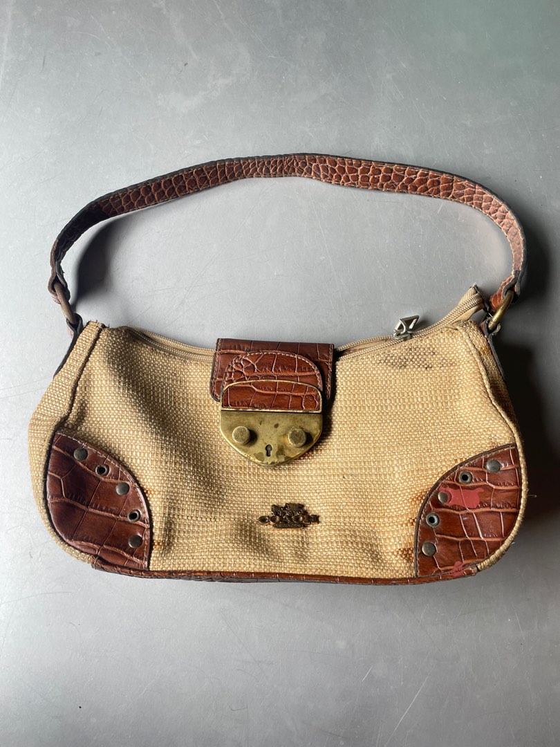 Vintage coach leather kili bag, Women's Fashion, Bags & Wallets ...