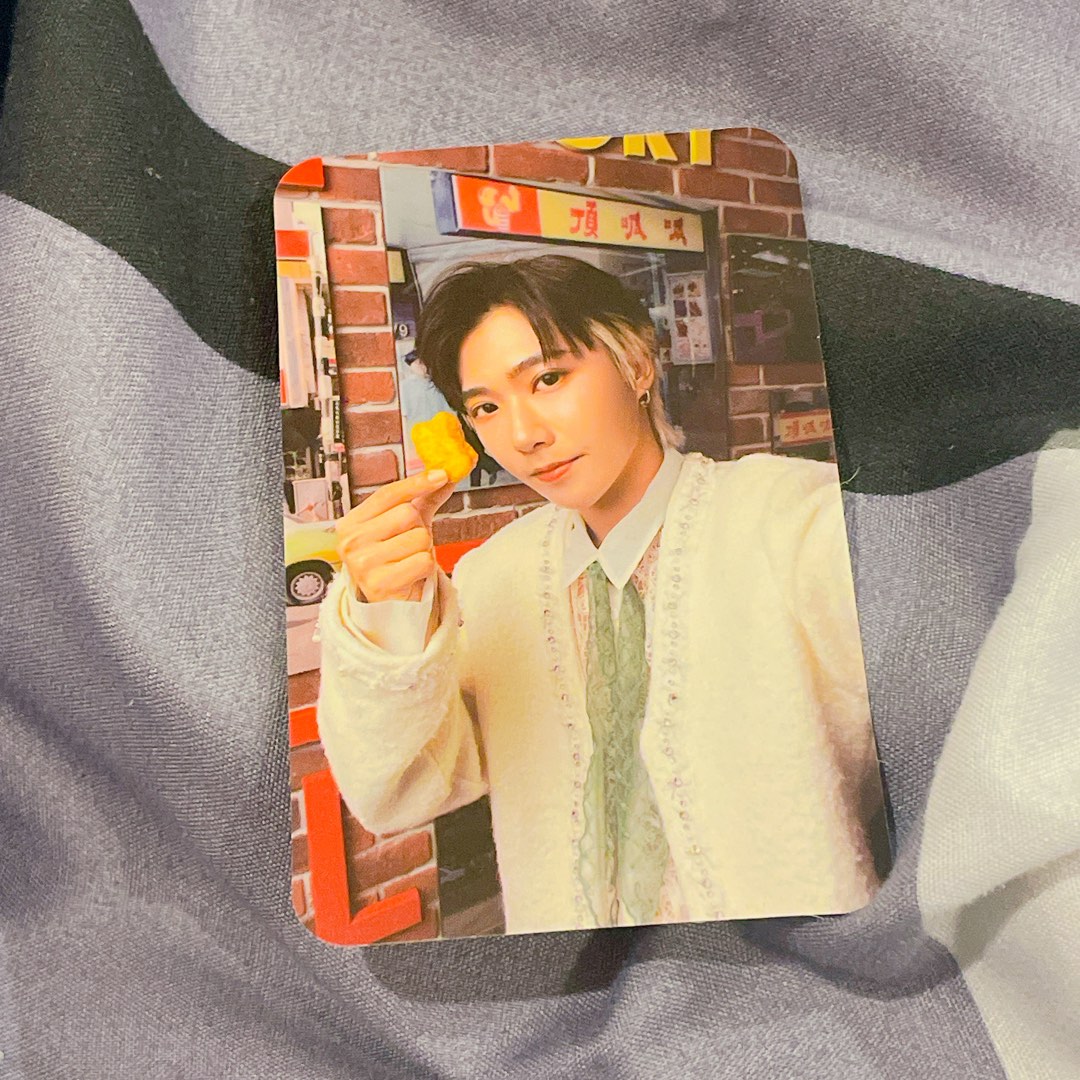 追星 專區 原子 少年 2 Arkis 與 頂呱呱 聯名 小卡 搜集 驚喜 開箱 速食 寶物 禮品 蒐藏 紀念 驚喜 禮物, 書籍、休閒與玩具, 收藏、紀念品, 明星週邊在旋轉拍賣