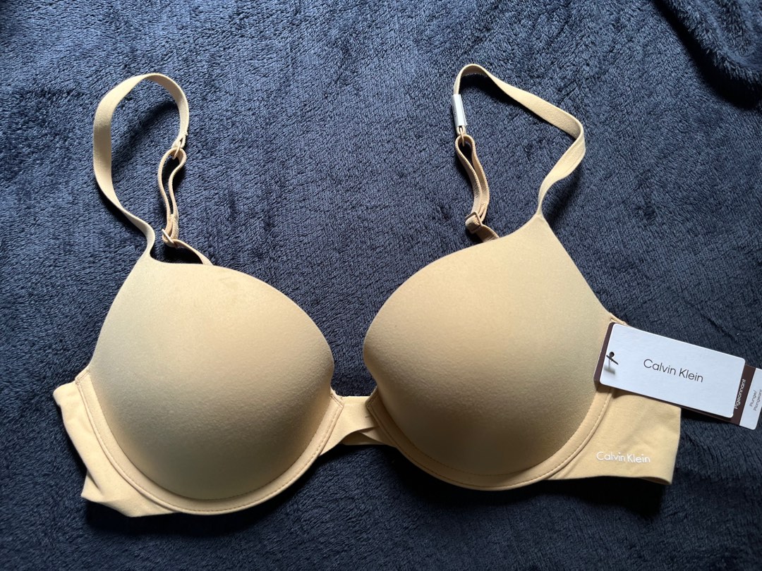 Calvin Klein Push-up Plunge Bra 36B, Women's Fashion, Undergarments & Loungewear on Carousell
