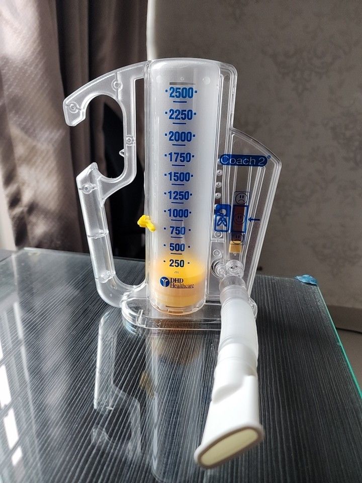 Coach 2 Incentive Spirometer, Health & Nutrition, Medical Supplies ...
