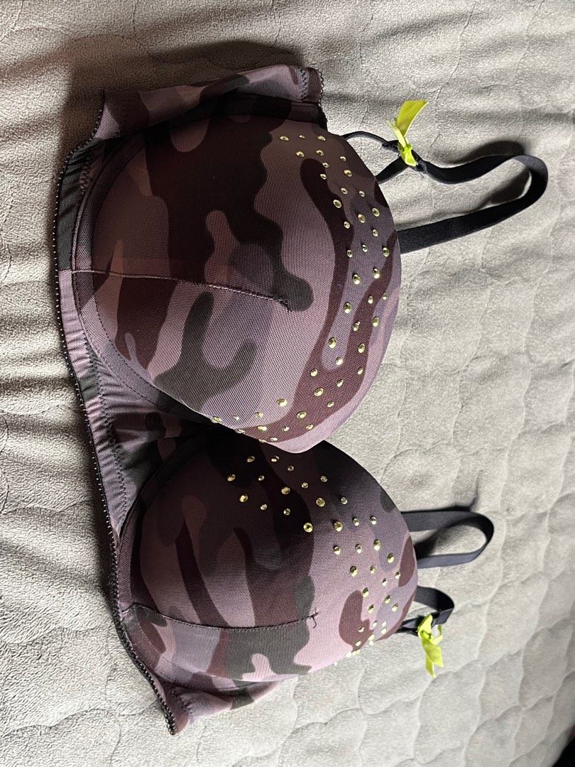 Elle bra C80 padded, Women's Fashion, Undergarments & Loungewear on ...