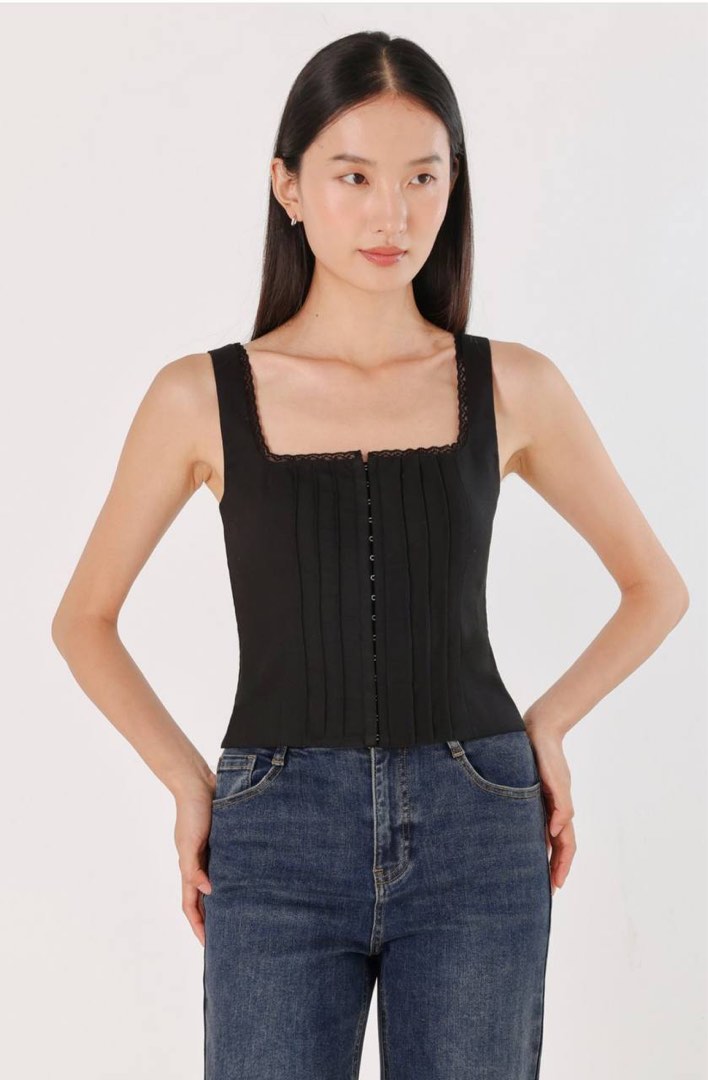 Lovet Maribel Padded Linen Pintuck Lace Trim Corset Top in Black, Women's Fashion, Tops ...