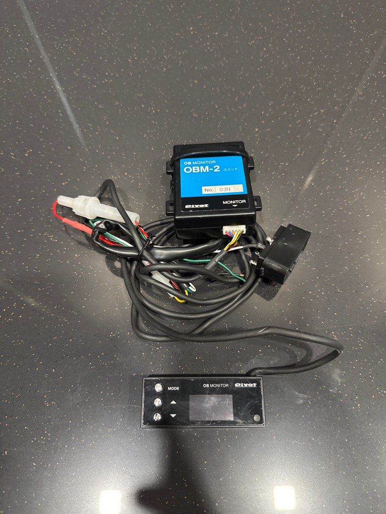 Pivot OB Monitor OBD2, Car Accessories, Accessories on Carousell