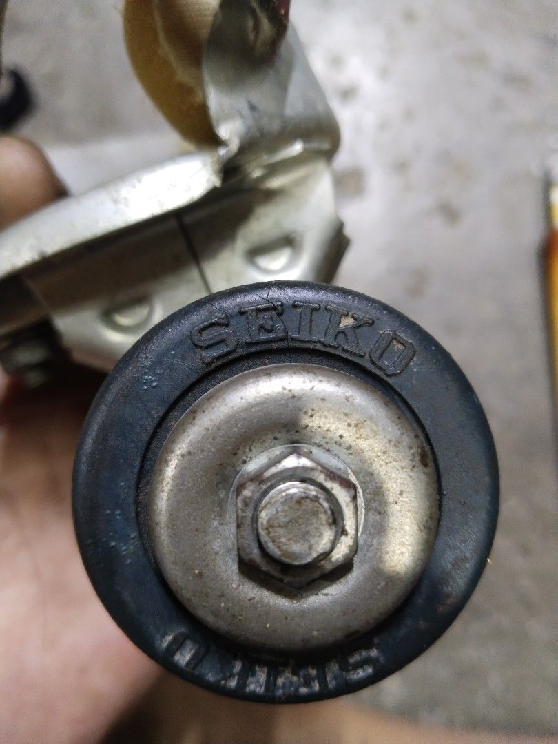 sepatu roda jadul, Antik, Lainnya di Carousell