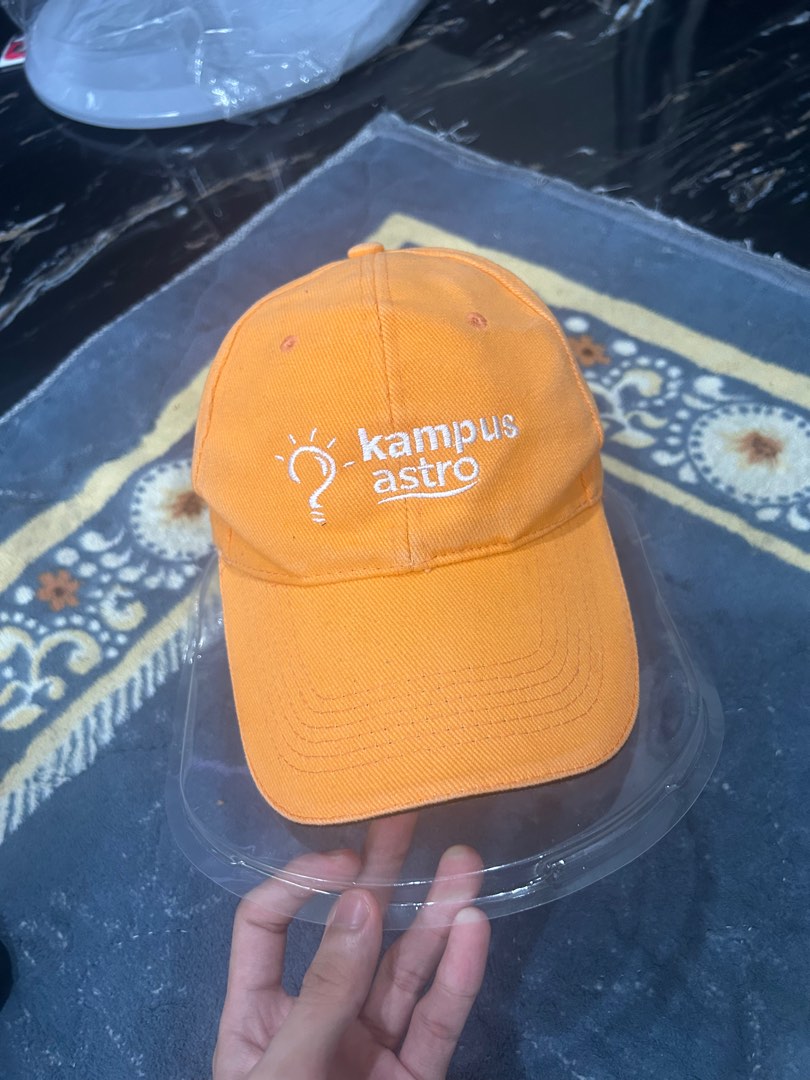 Astro Kampus Topi Vintage Malaysia, Men's Fashion, Watches ...