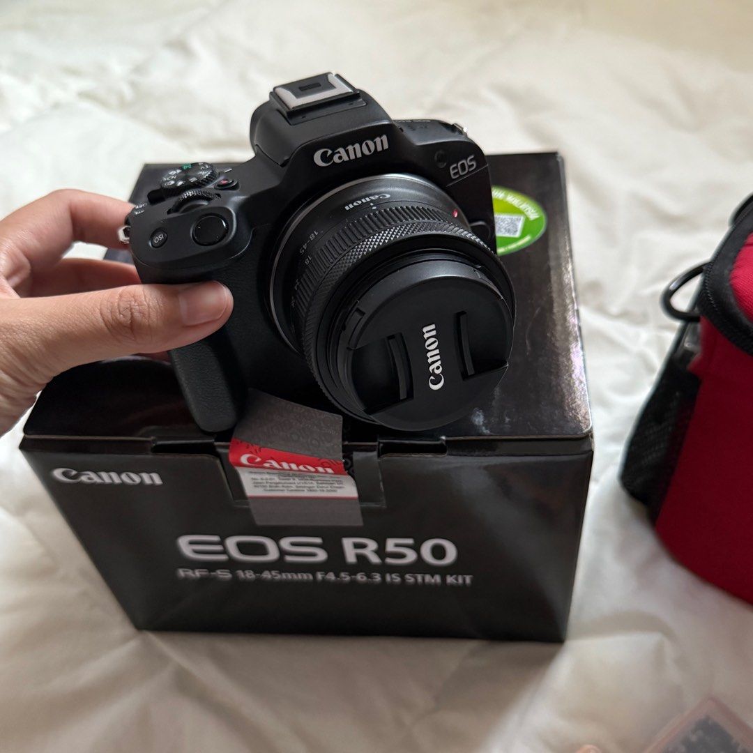 Canon R50 with RF-S 18-45mm f4.5-6.3 IS STM Lens, Photography, Cameras ...
