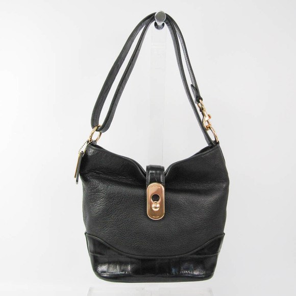 Coach amber duffle two way bag, Luxury, Bags & Wallets on Carousell