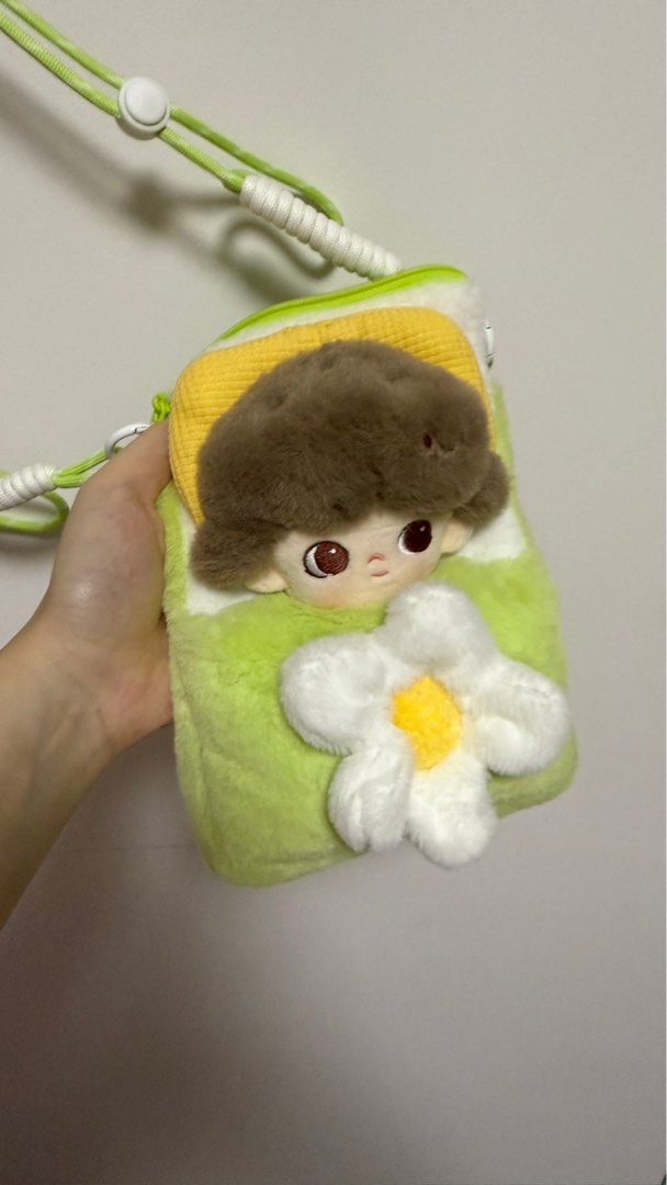 Dimoo weaving wonders sling bag, Hobbies & Toys, Toys & Games on Carousell