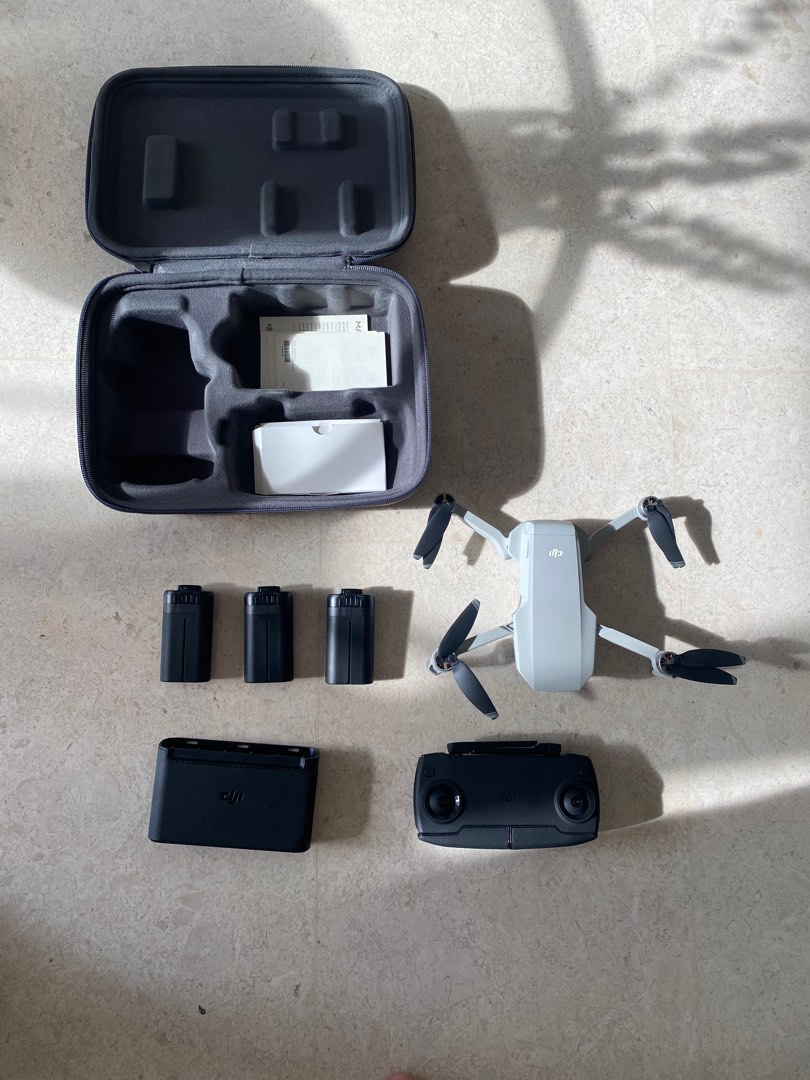 DJI Mavic mini, Photography, Drones on Carousell