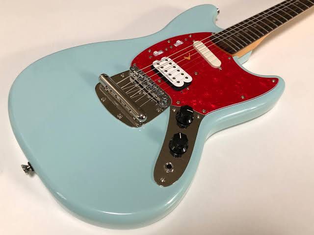 Fender Mustang SkyStang 1, Garage Sale on Carousell