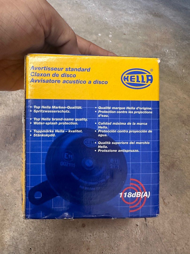 Hella signal horn set, Auto Accessories on Carousell