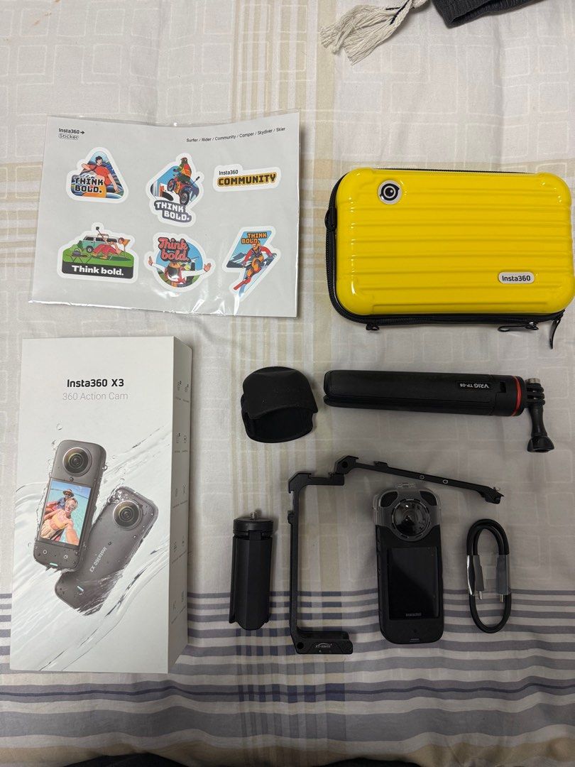 Insta360 X3 with box and accessories, Photography, Video Cameras on ...