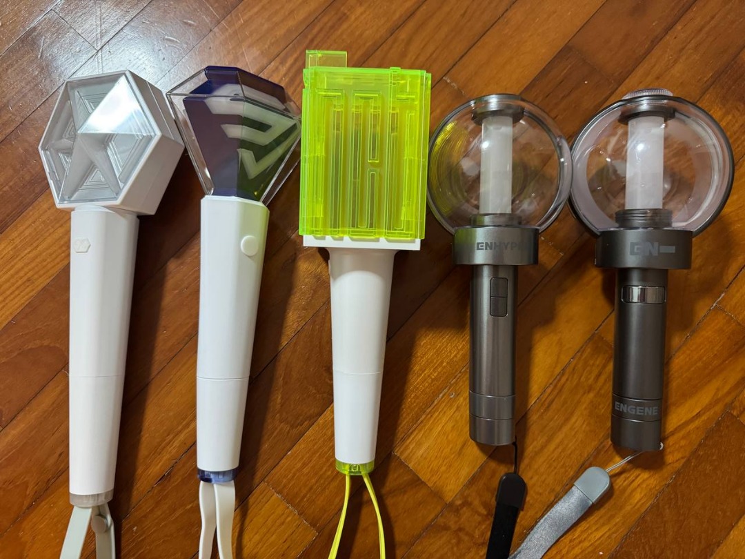 [Instocks] NCT Lightstick, Enhypen Lightstick V1, V2, Hobbies & Toys ...