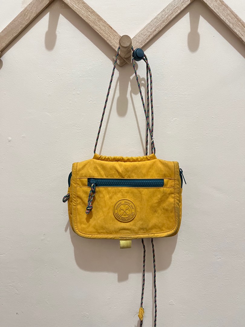 Mini sling bag - merk exsport, Fesyen Pria, Tas & Dompet , Tas ...