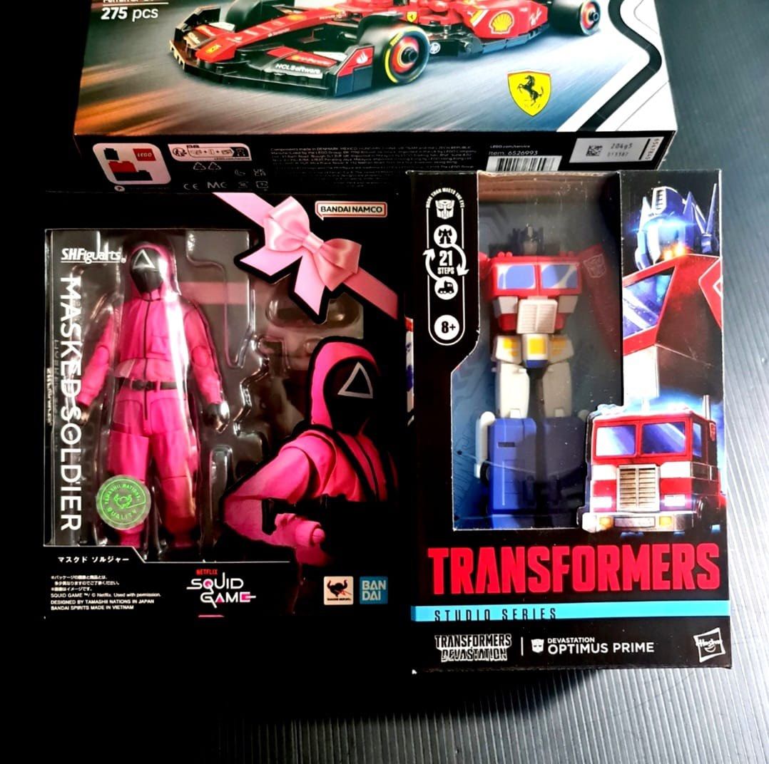 MISB Transformers Studio Series Deluxe Class Transformers Devastation ...