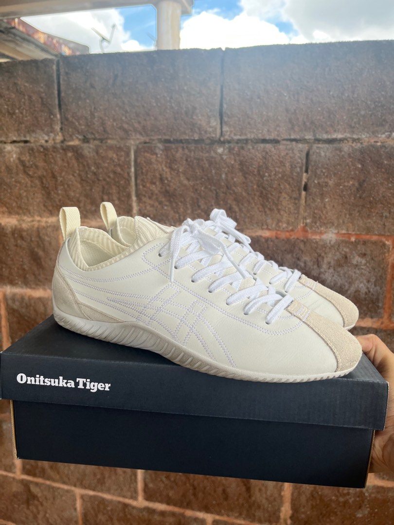 Onitsuka Tiger Sclaw Men Shoes, Men's Fashion, Footwear, Sneakers on ...
