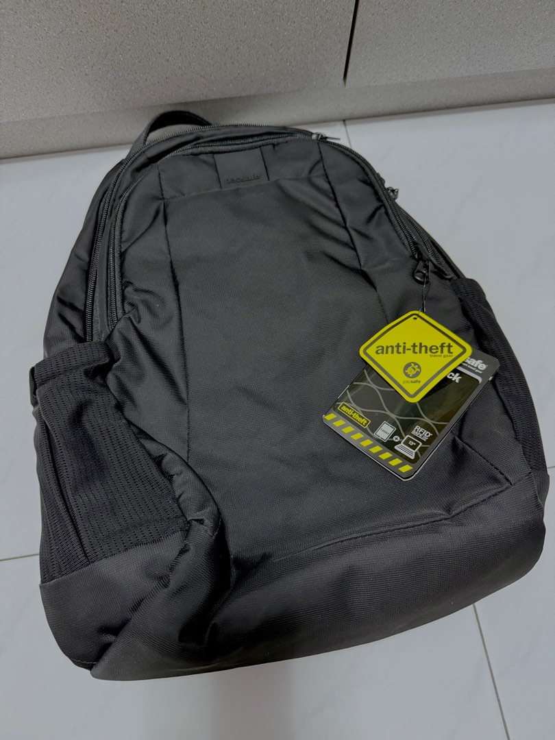 Pacsafe LS350 Backpack Black 15L Anti-theft, Men's Fashion, Bags ...
