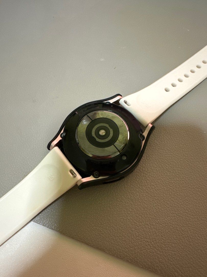 Samsung Galaxy Watch 5, Mobile Phones & Gadgets, Wearables & Smart ...