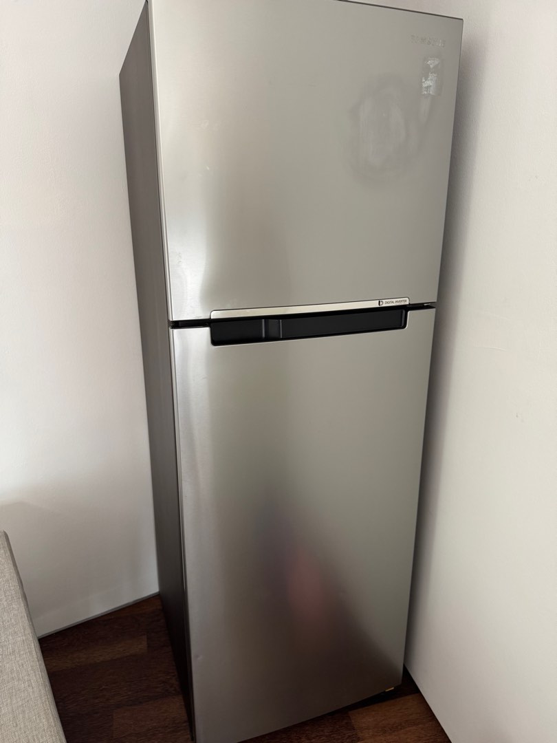 Samsung RT32K503ASL fridge & freezer, TV & Home Appliances, Kitchen ...