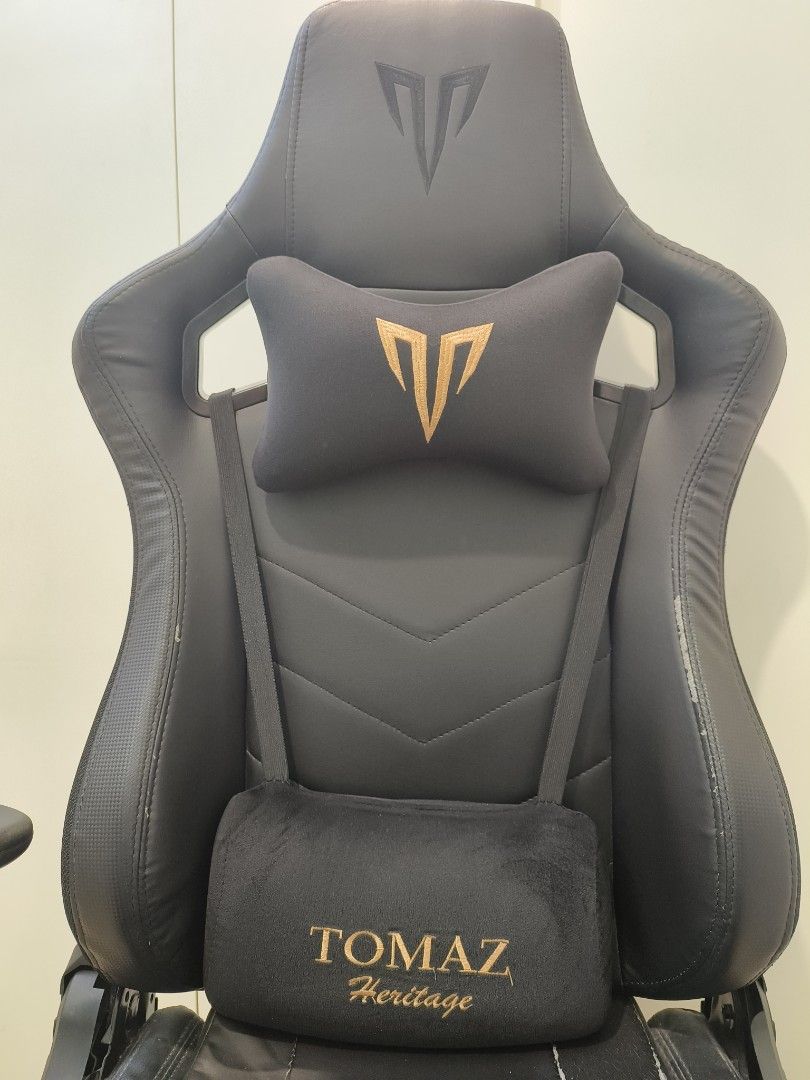 Tomaz Gaming Chair Blazer x pro, Furniture & Home Living, Furniture, Chairs on Carousell