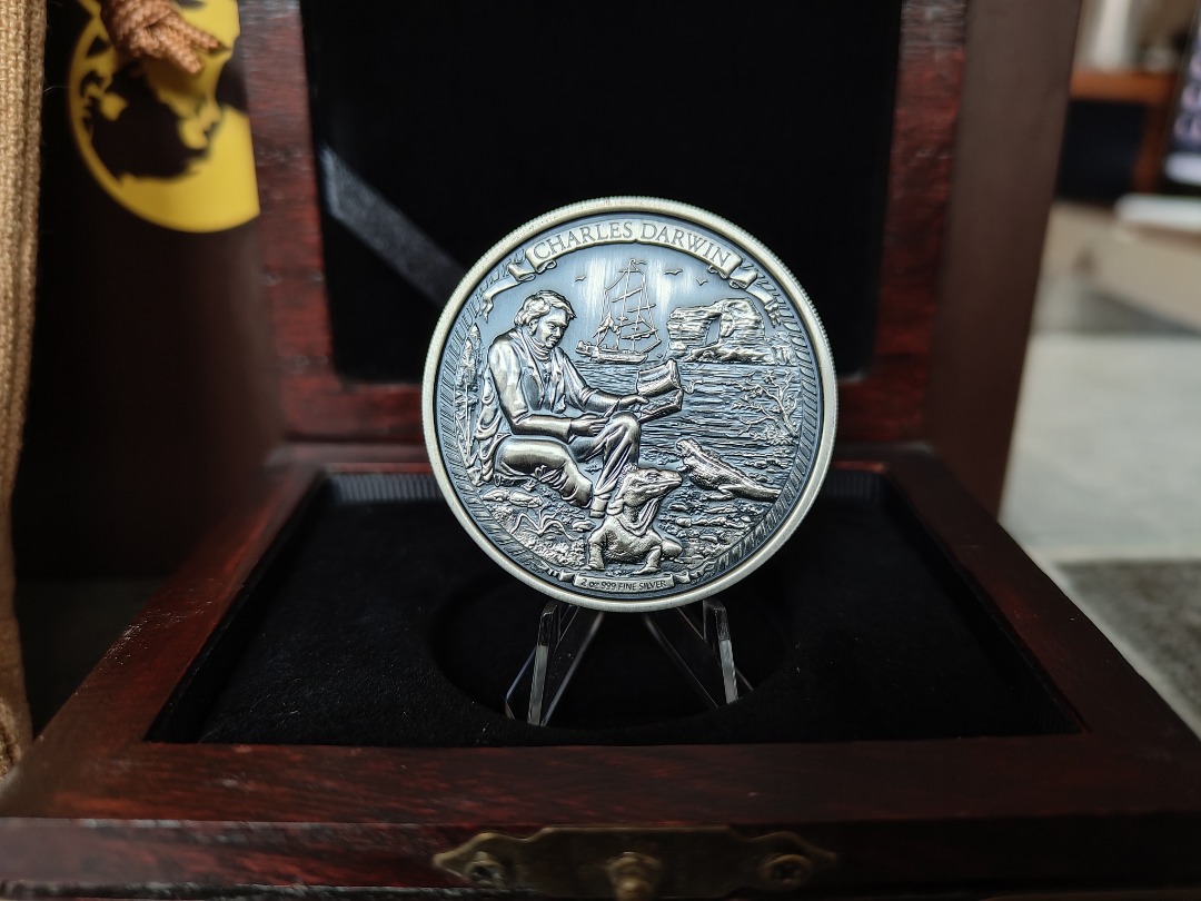 2016 NIUE $5 Journeys of Discovery Series "Charles Darwin" High Relief ...