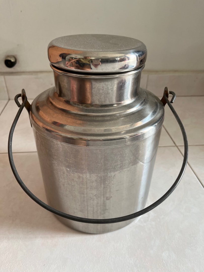 555 Stainless Steel Water Storage Can, TV & Home Appliances, Kitchen ...
