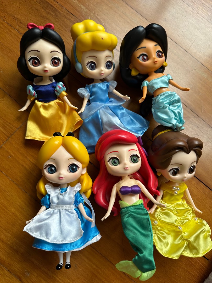 Japan Sega Cuicui Disney princess Figurines snow white ariel belle Aladdin cinderella, Hobbies ...