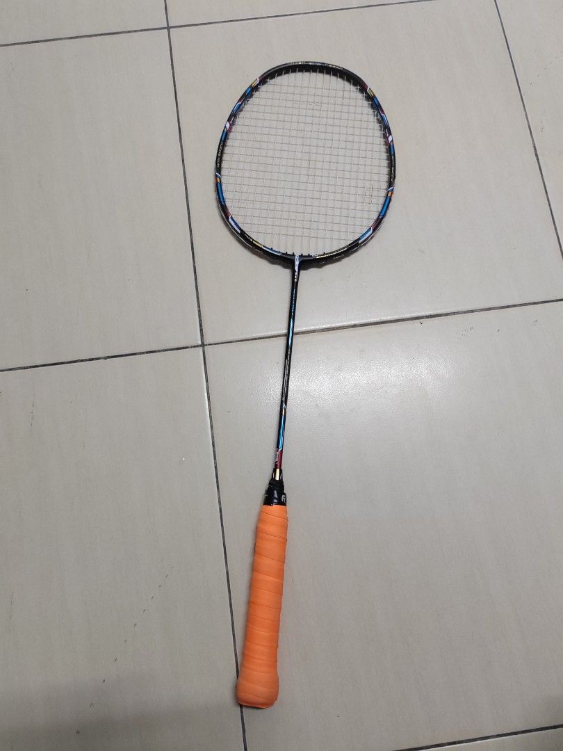 Felet woven 8000 3u, Sports Equipment, Sports & Games, Racket & Ball Sports on Carousell