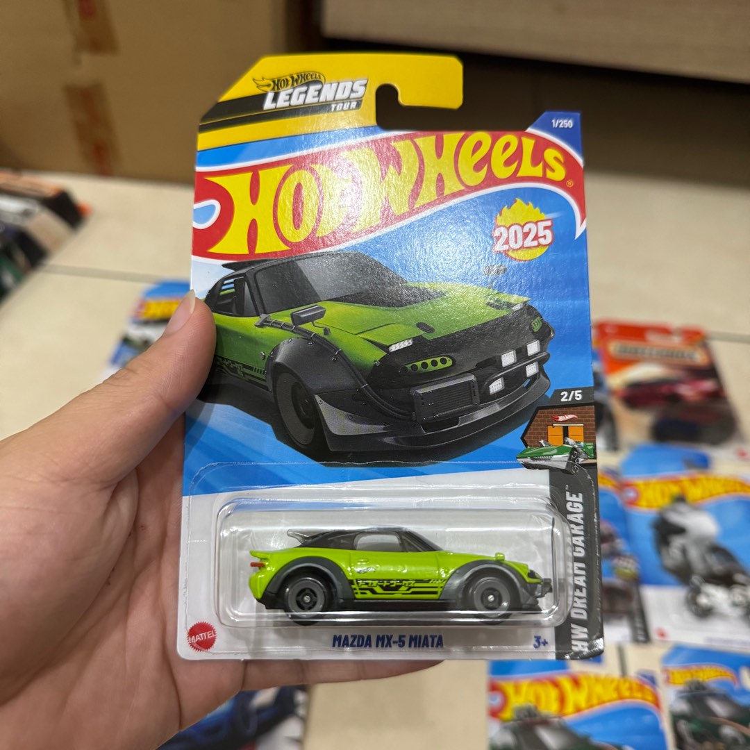 Hot Wheels Legends Tour Mazda MC-5 Miata, Hobbies & Toys, Toys & Games ...