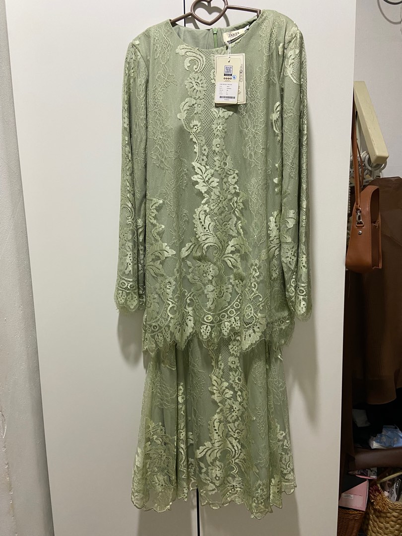 JAKEL LUXE BAJU KURUNG LACE (SAGE GREEN), Women's Fashion, Muslimah ...