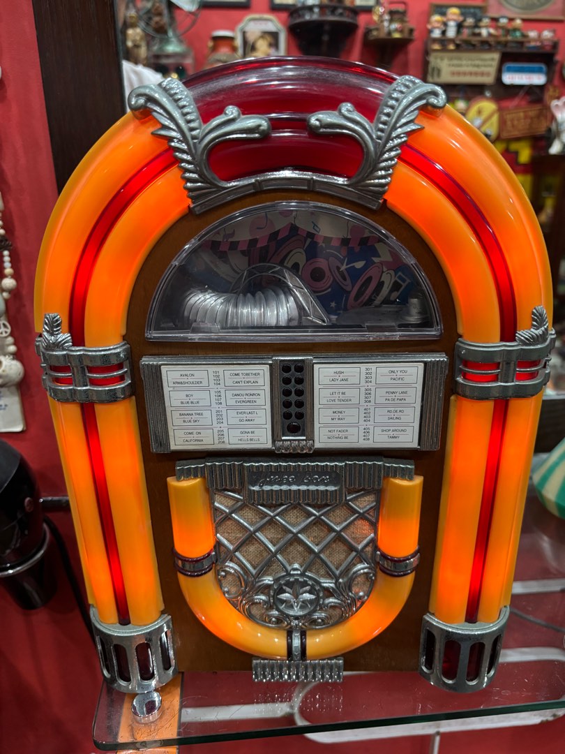 Jukebox Lights up AM/FM Radio, Hobbies & Toys, Memorabilia ...