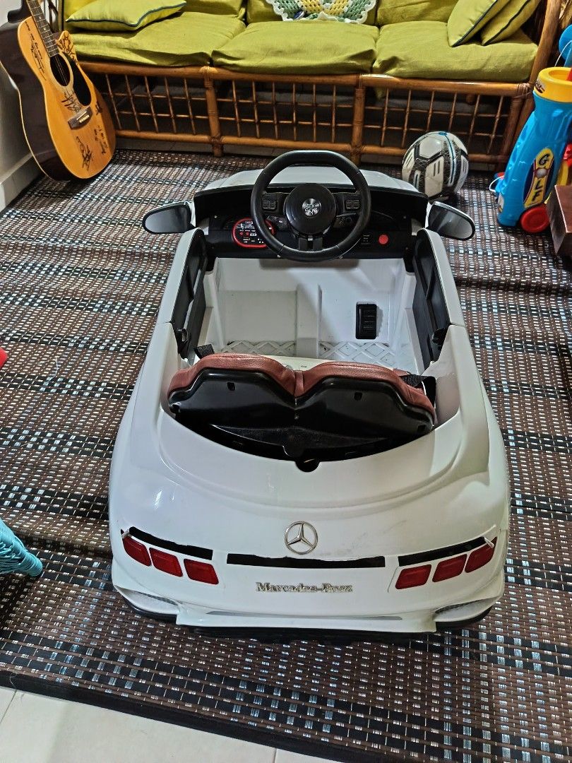 Kereta control besar, Hobbies & Toys, Toys & Games on Carousell