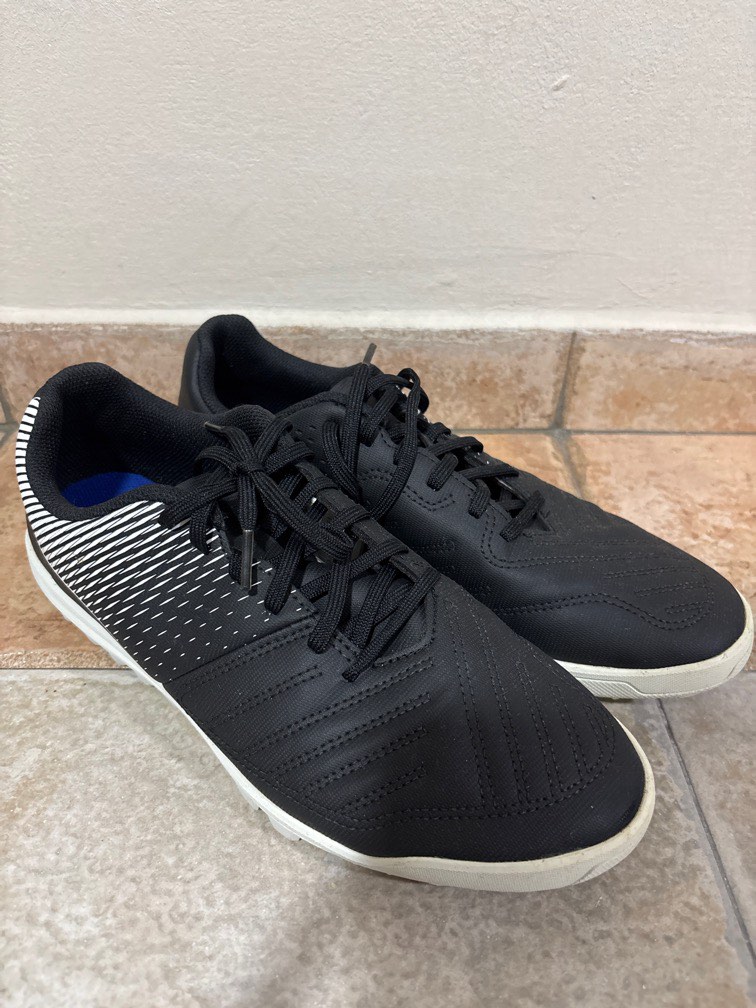 Kipsta Astro turf boots, Men's Fashion, Footwear, Sneakers on Carousell
