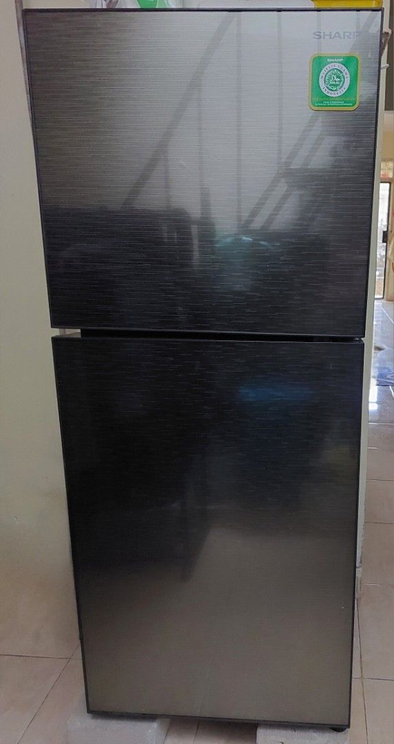 Kulkas Sharp 246XGMS2/ 2 Pintu, Perabotan Rumah di Carousell