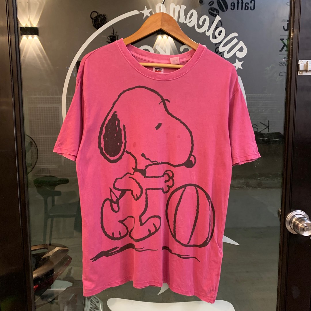 Levis x Peanuts, Men's Fashion, Tops & Sets, Tshirts & Polo Shirts on ...
