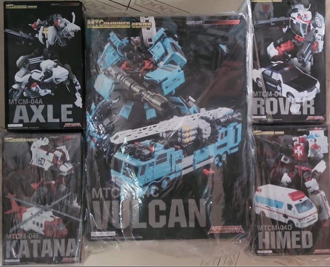 Maketoys MTCM Guardia combiner. Third-party Transformer, Hobbies & Toys ...