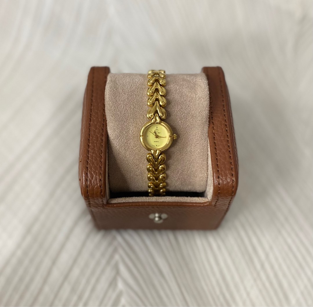 MATHEY TISSOT Gold Heart Watch, Luxury, Watches on Carousell
