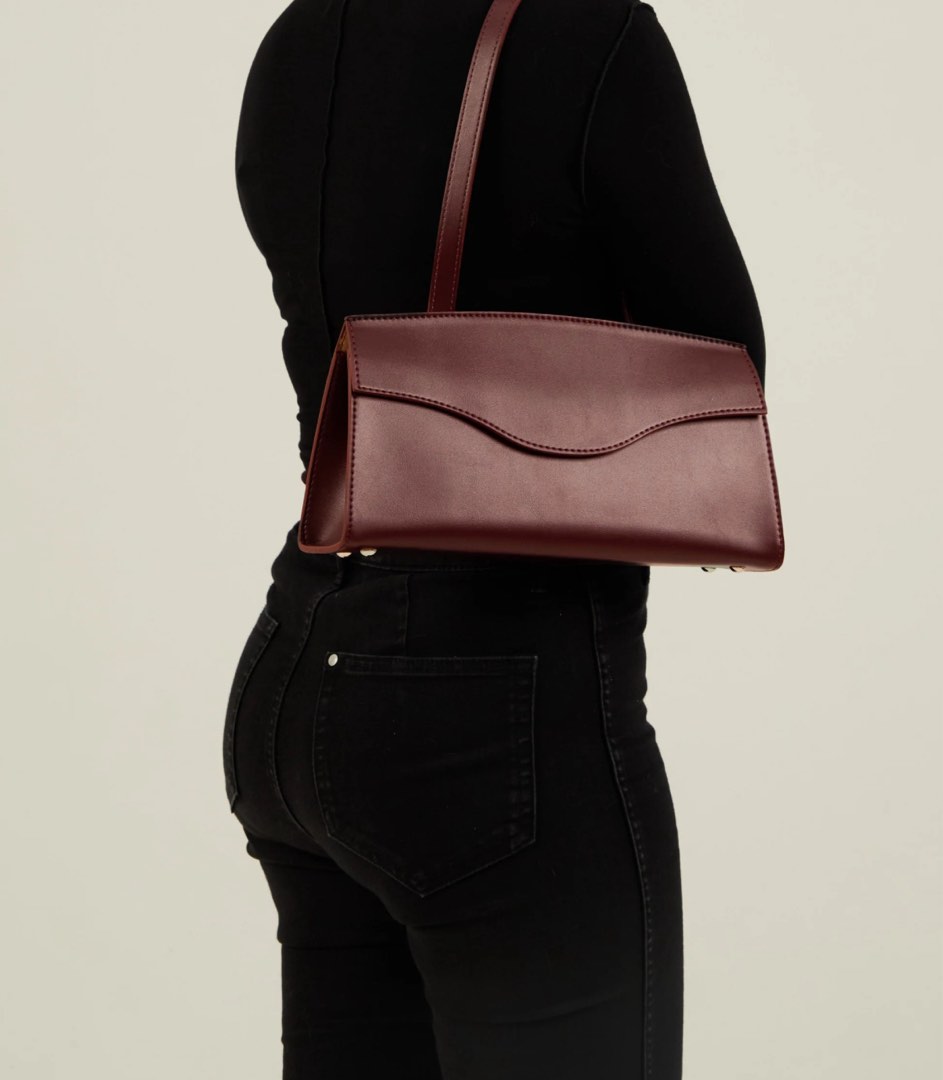 NAZIFI NASRI POPY BAG IN MAROON, Women's Fashion, Bags & Wallets ...