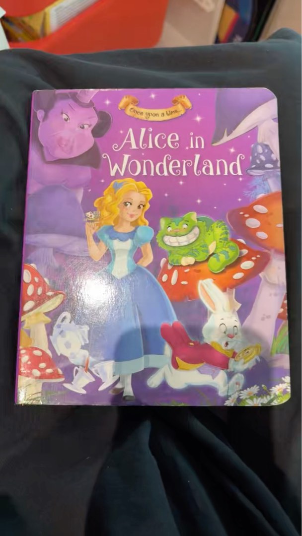 Once Upon a Time Alice in Wonderland Book, Hobbies & Toys, Books ...