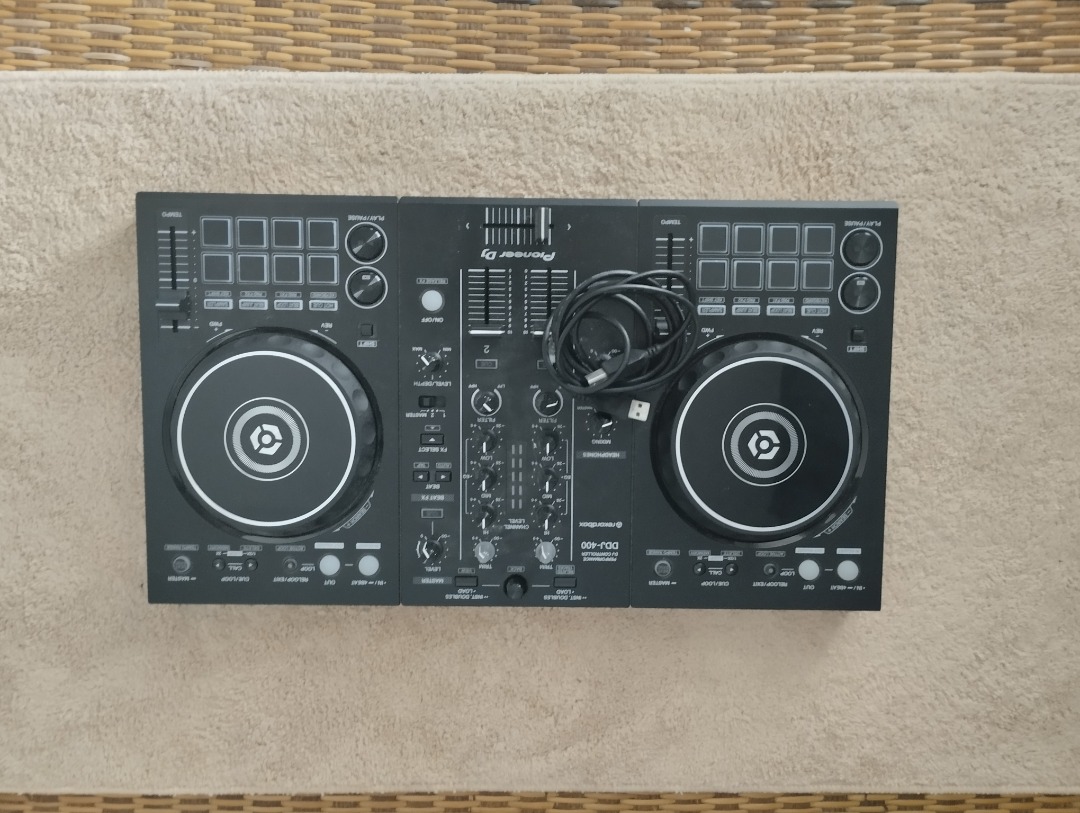 Pioneer DDJ 400 FLX 4, Audio, Other Audio Equipment on Carousell