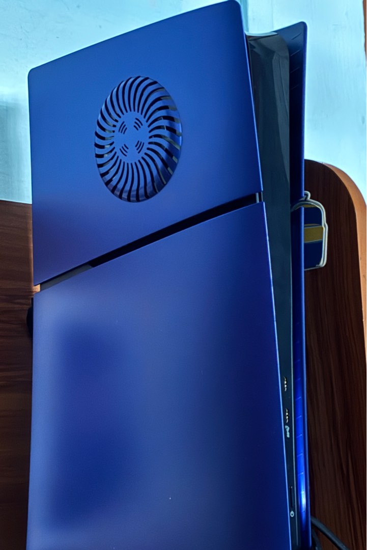 PS5 slim digital Blue Cover Plate *CONSOLE NOT INCLUDED*, Video Gaming ...