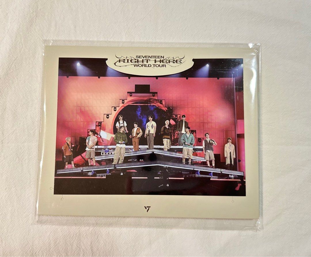 放 】Seventeen World Tour [Right Here] 特典團體相+紙相架 Program Book Set 💎 ...
