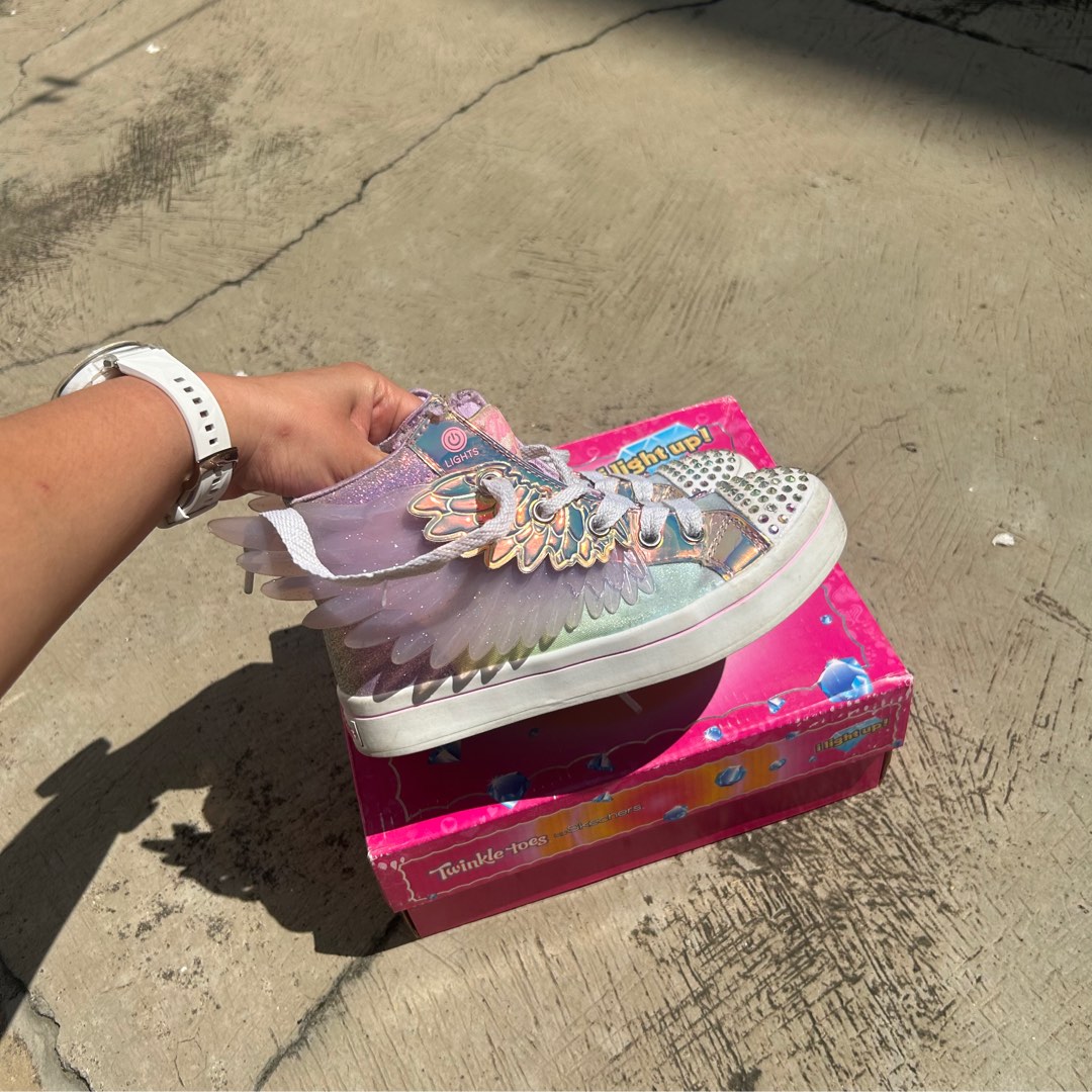 Skechers Twinkle Toes with Lights (Include Box), Bayi & Anak, Lainnya ...