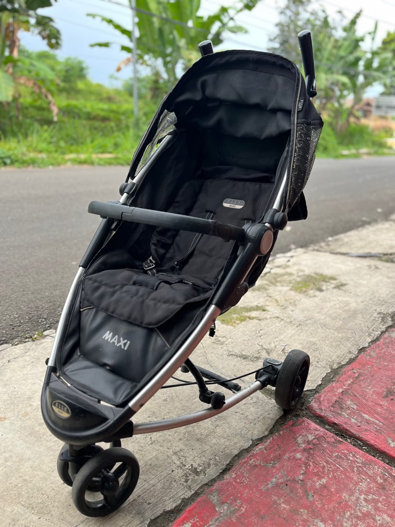 Stroller ELLE BABY MAXI Black cabin size (lipatan kecil), Bayi & Anak ...