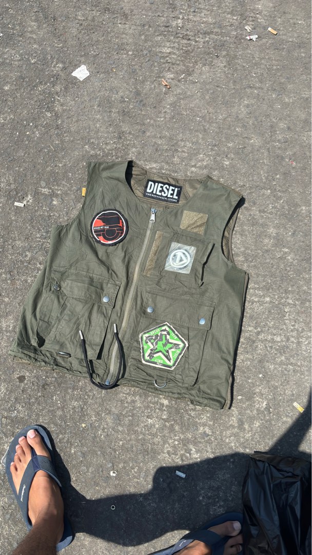 VINTAGE DIESEL COBRA DETACHABLE PATCH VEST NOT ADIDAS NOT STONE ISLAND ...