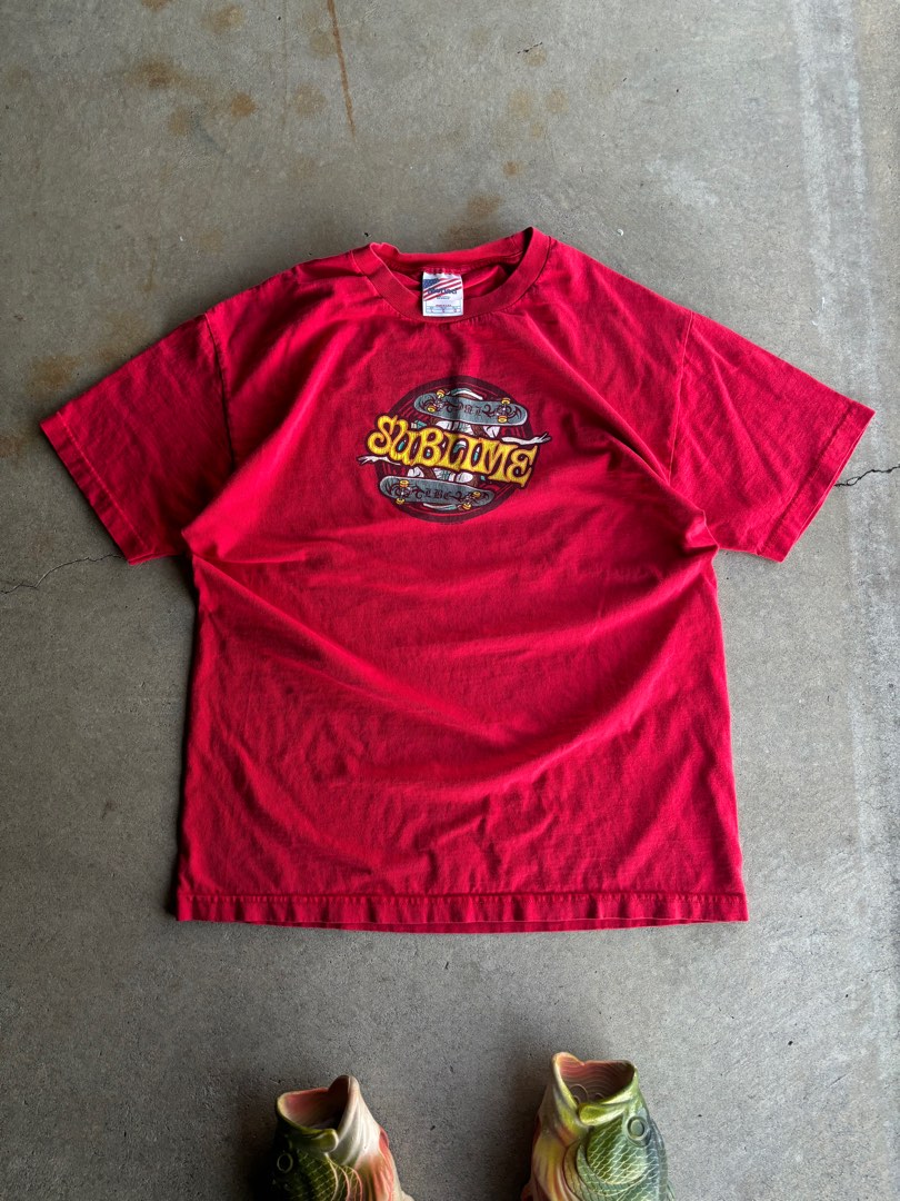 Vintage Early 2000s Sublime Faded Red Skate Tee, Men's Fashion, Tops ...